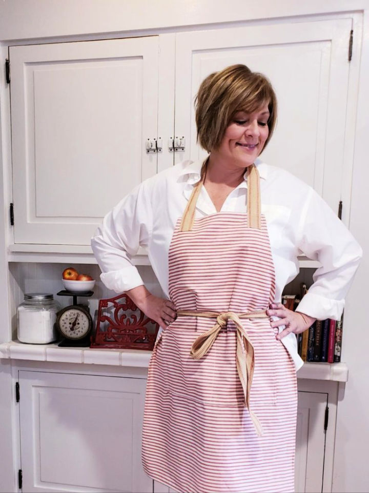 25 Easy and Free Apron Patterns to Sew {PDF Pattern}