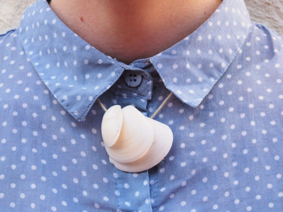 25 DIY Seashell Necklace Ideas To Make Your Own