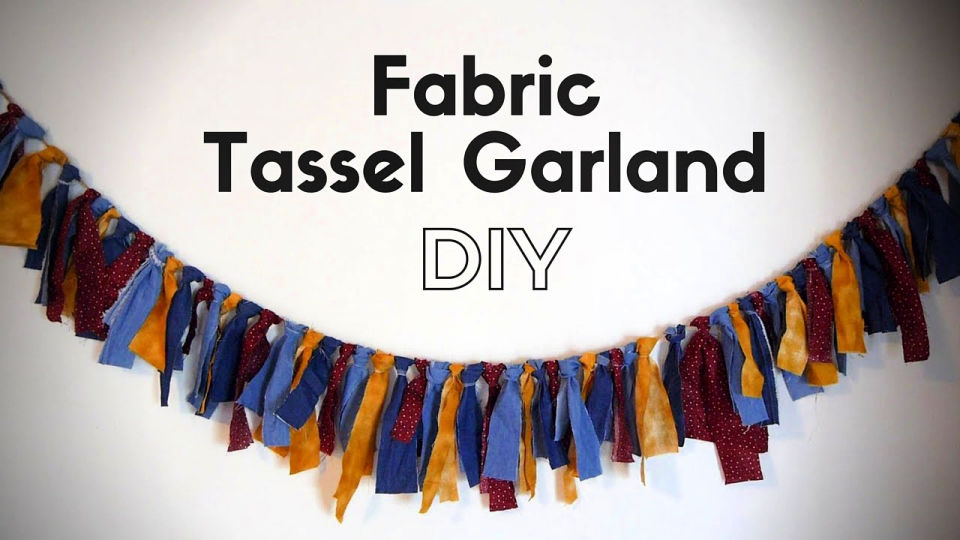15 DIY Fabric Garland Ideas: How To Make a Fabric Garland
