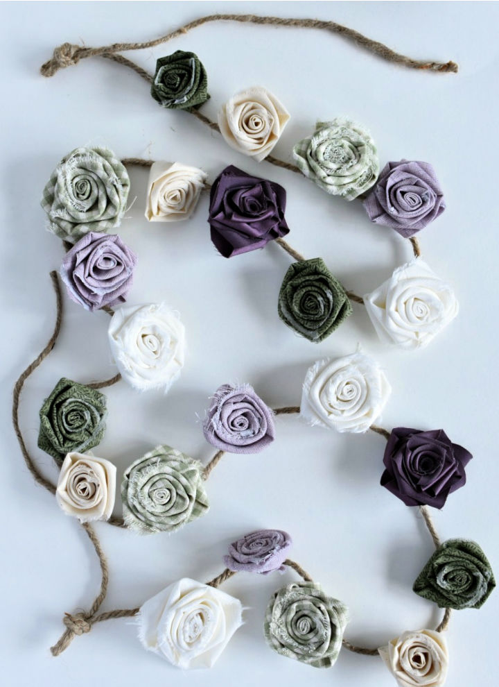 15 DIY Fabric Garland Ideas: How To Make a Fabric Garland