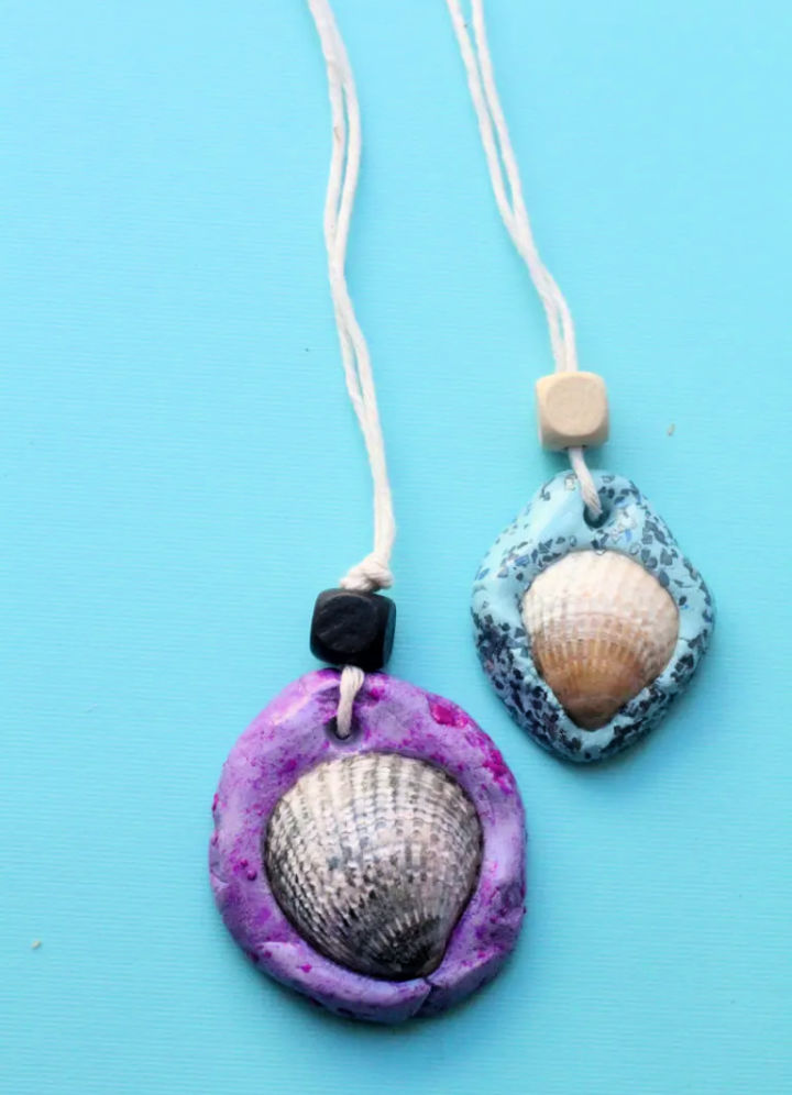 25 DIY Seashell Necklace Ideas To Make Your Own