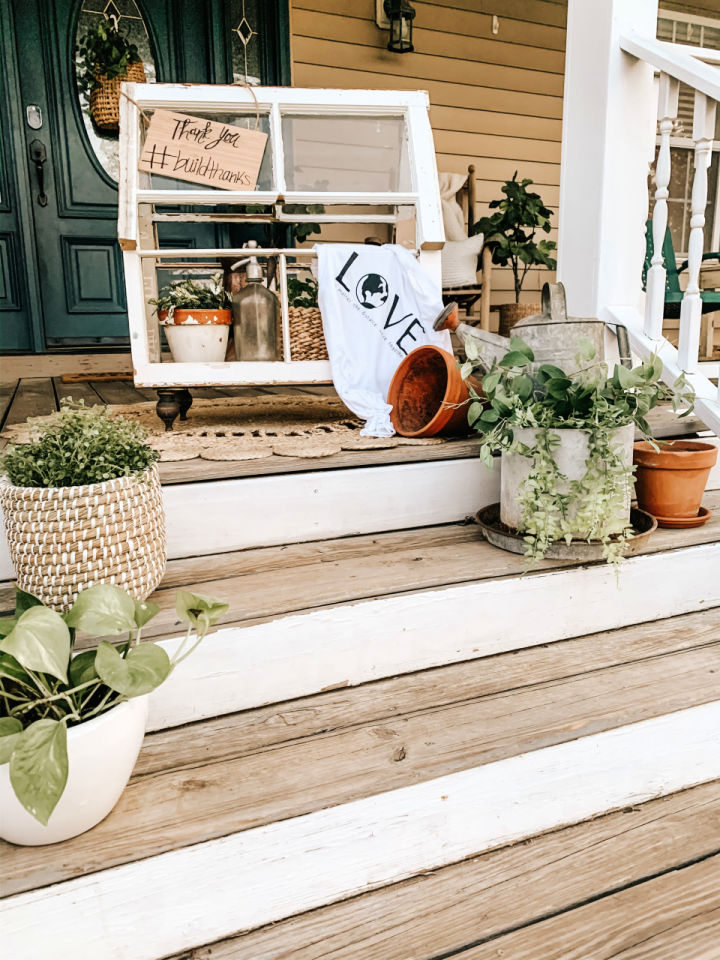 25 DIY Old Window Ideas: Use Old Windows for Decor