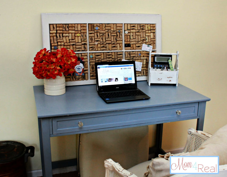 25 DIY Old Window Ideas: Use Old Windows for Decor