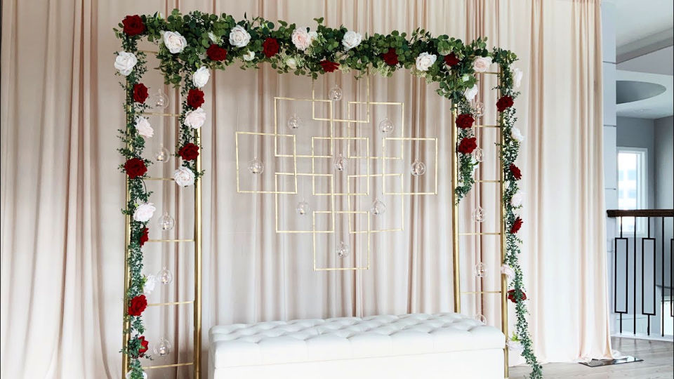20 DIY PVC Backdrop Stand Ideas: Make PVC Pipe Backdrop