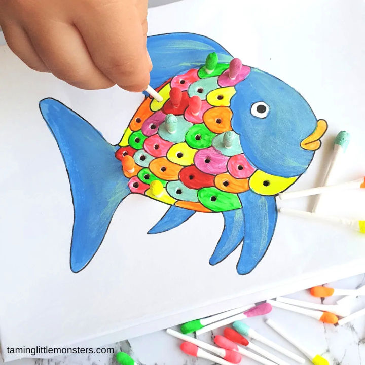 25 Rainbow Fish Crafts and Art (Printable Template)