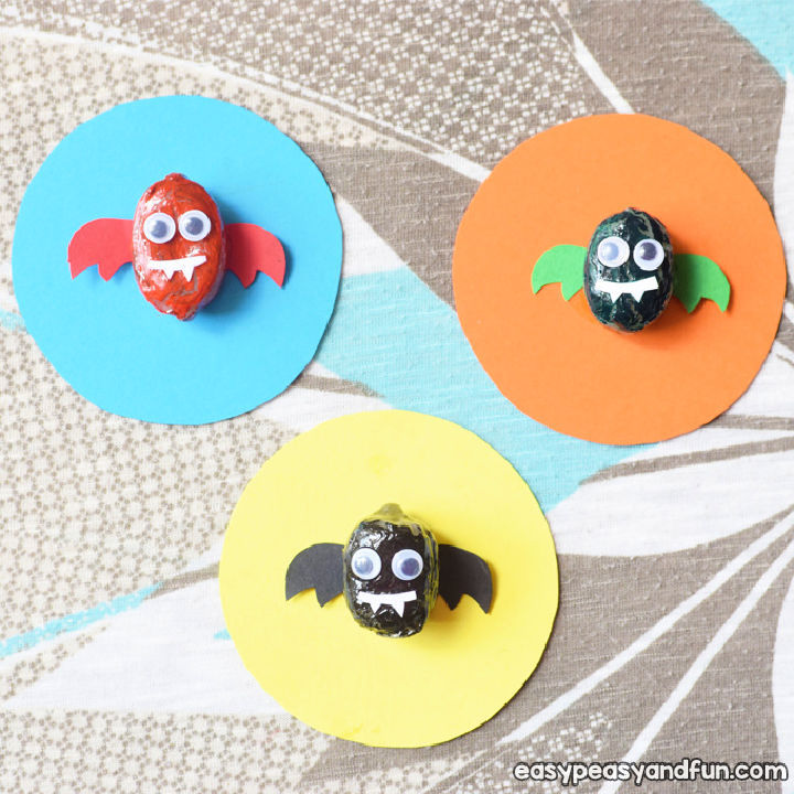 25 Easy Bat Crafts for Kids: Halloween Bat Craft Ideas