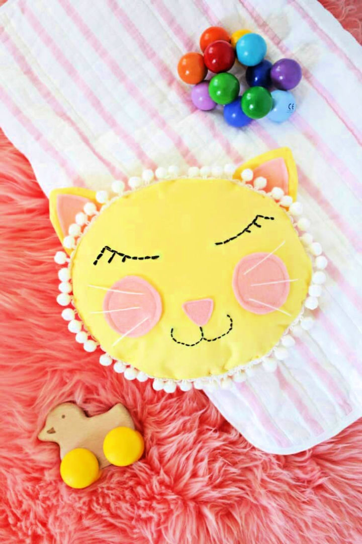25 Easy Cat Crafts for Kids (Preschoolers and Toddlers)