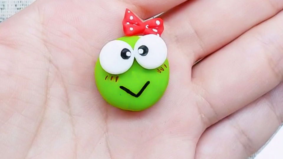 25 Easy Clay Frog Sculptures: How To Make a Clay Frog