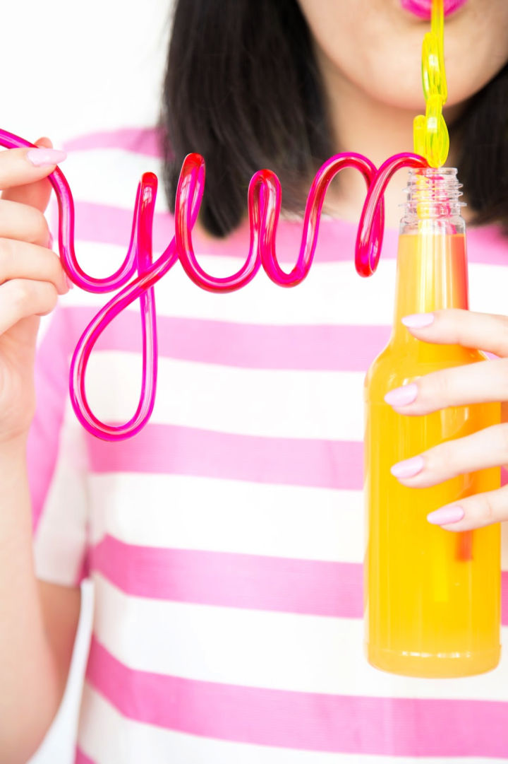 30 Easy Crafts with Straws: Things to Make with Straws