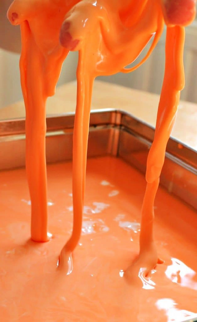40 Quick and Easy Oobleck Recipe: How To Make Oobleck