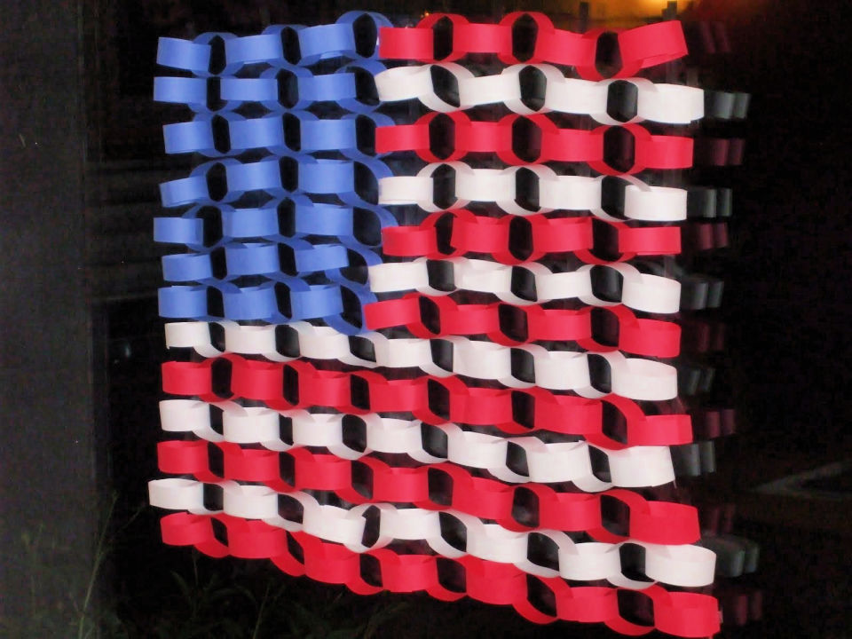 25 Easy American Flag Crafts for Kids: Flag Day Craft Ideas