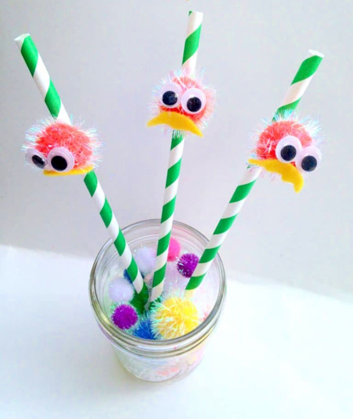 30 Easy Crafts with Straws: Things to Make with Straws