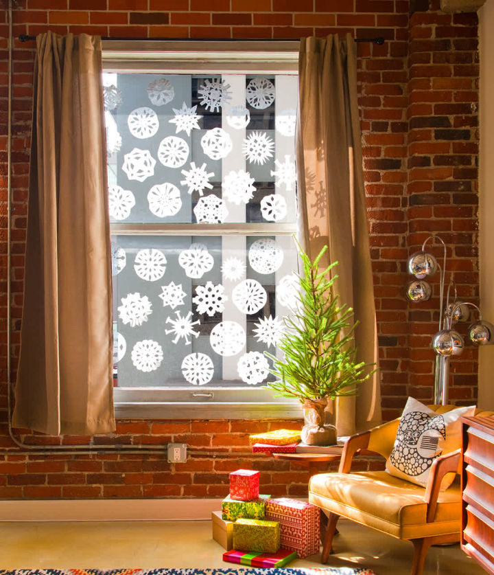 20 DIY Coffee Filter Snowflakes: Easy to Make at Home
