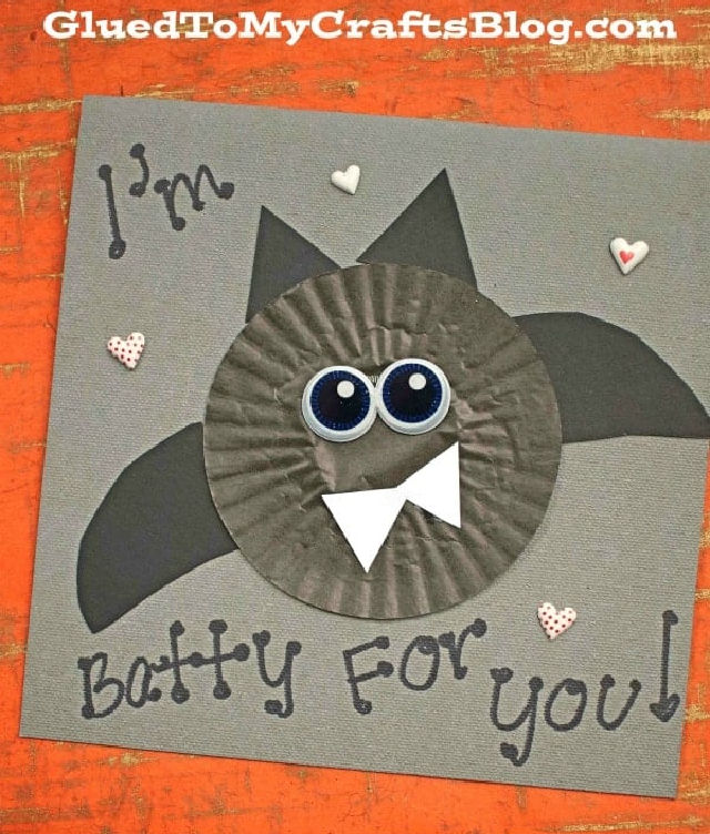 25 Easy Bat Crafts for Kids: Halloween Bat Craft Ideas