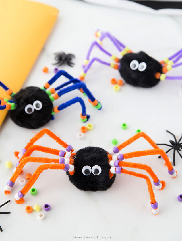 25 Easy Spider Crafts for Kids: Preschoolers & Toddlers