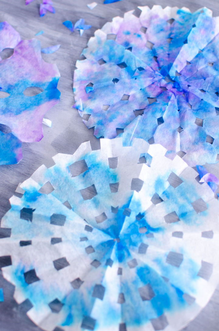 20 DIY Coffee Filter Snowflakes: Easy to Make at Home