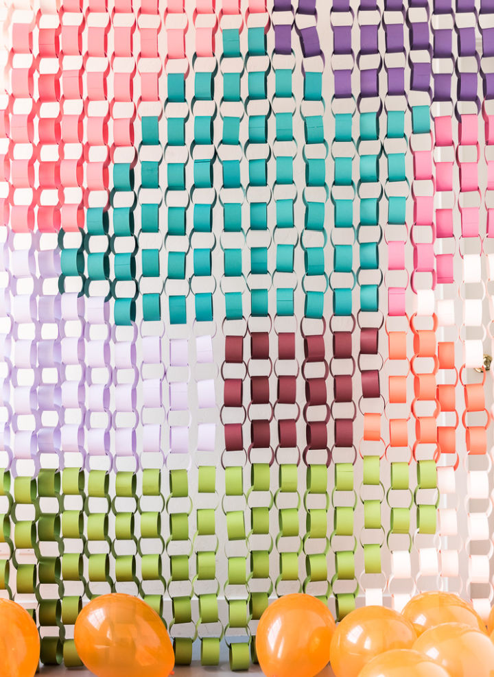 25 DIY Paper Chain Ideas: How To Make a Paper Chain