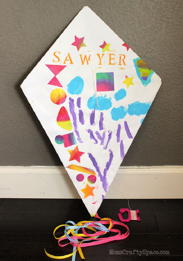 25 Easy Kite Crafts for Kids: DIY Kite Ideas to Make