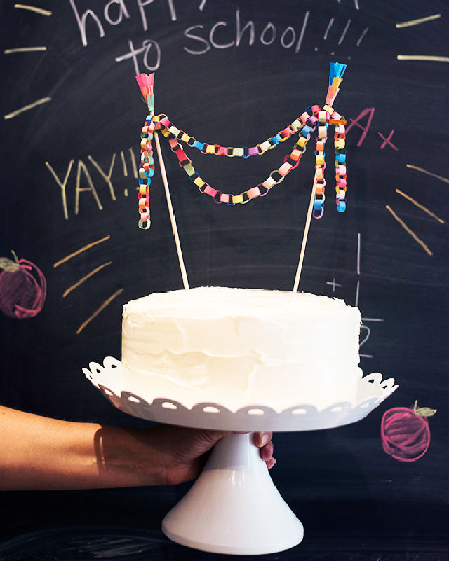 25 DIY Paper Chain Ideas: How To Make a Paper Chain