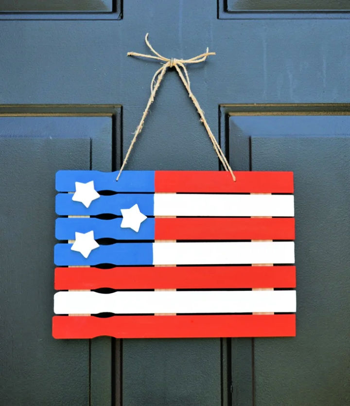 25 Easy American Flag Crafts for Kids: Flag Day Craft Ideas