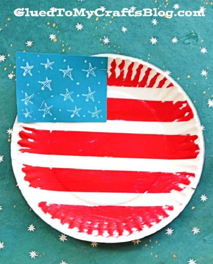 25 Easy American Flag Crafts for Kids: Flag Day Craft Ideas