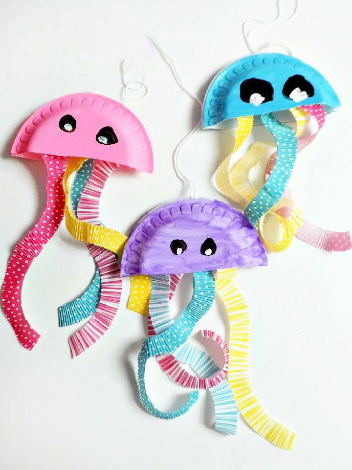 25 Easy Jellyfish Craft Ideas for Kids: Printable Template