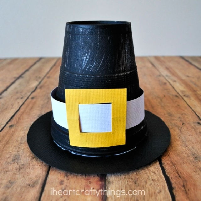 25 Pilgrim Hat Crafts and Patterns (Printable Template)