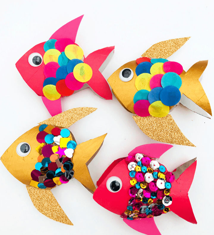 25 Rainbow Fish Crafts and Art (Printable Template)
